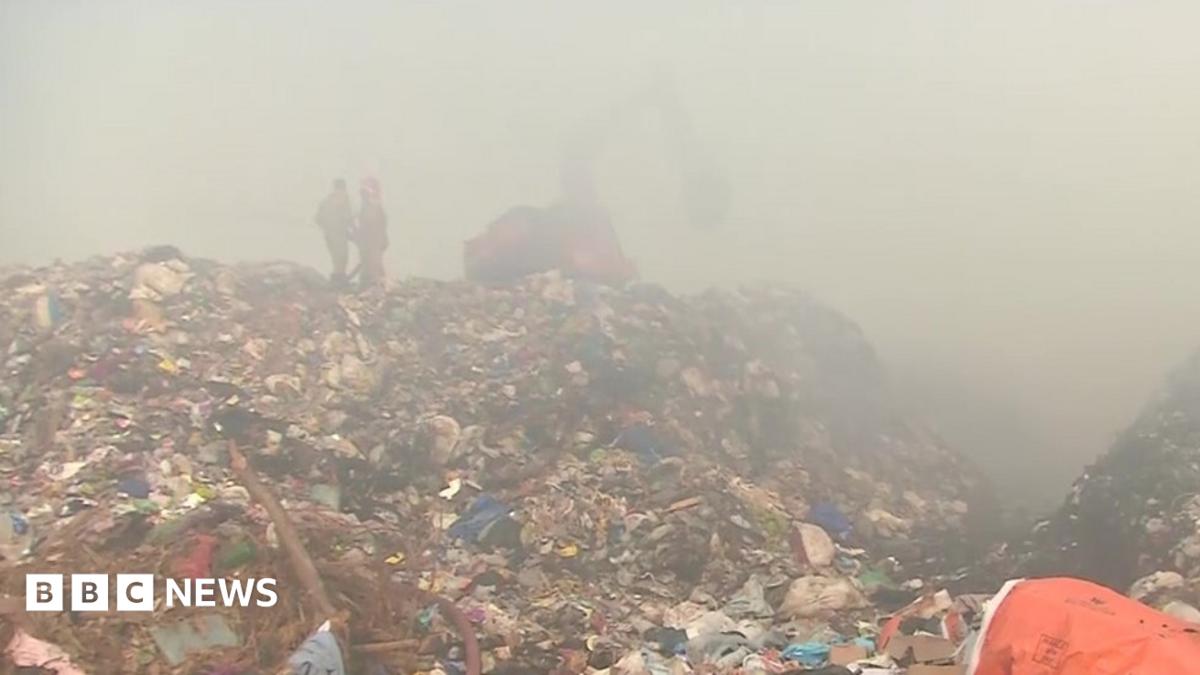 Brahmapuram fire: India's Kochi city covered in toxic haze from waste ...