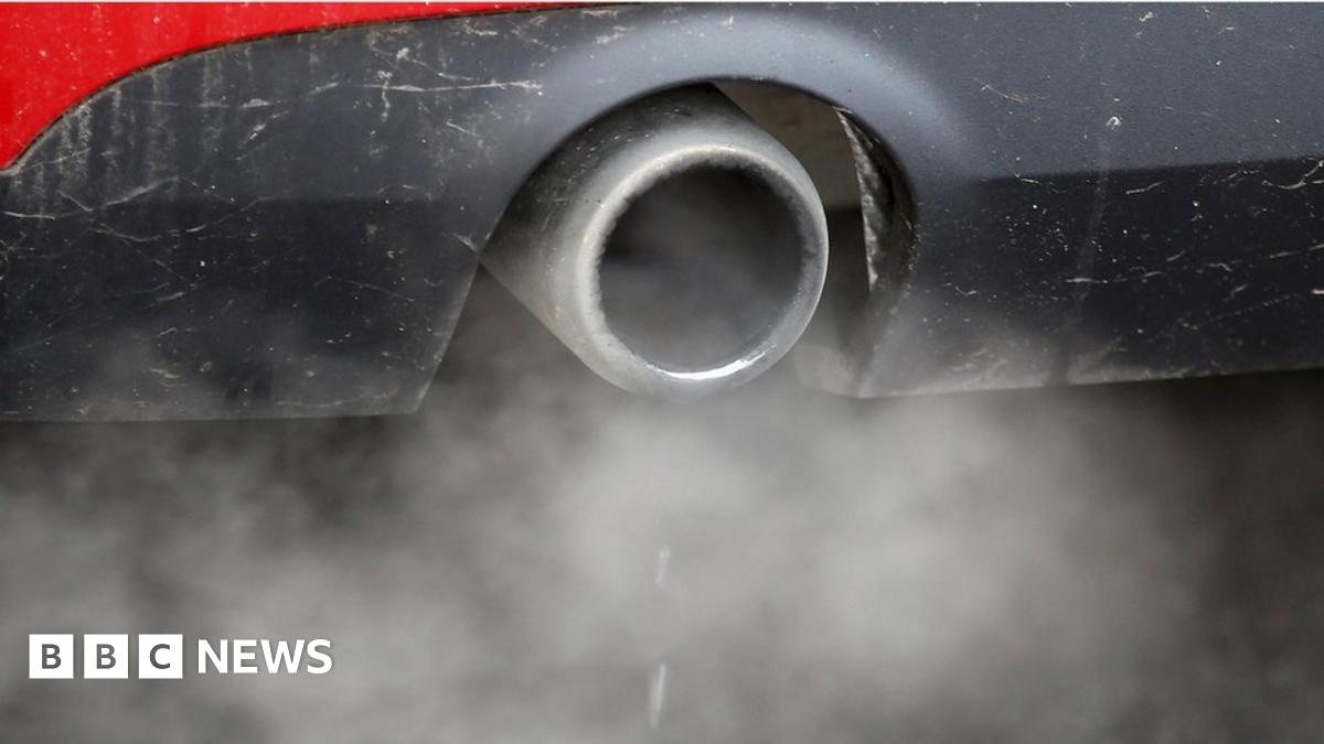 Clean air target 'could be met more quickly' - BBC News