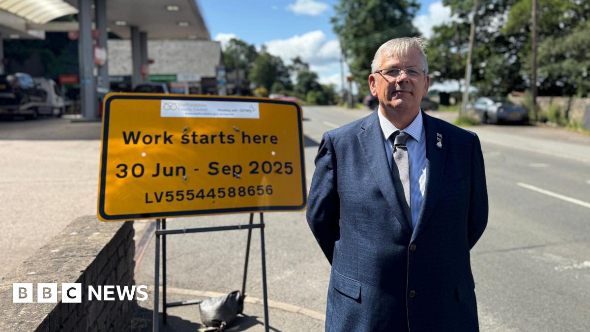 Major roadworks in Wetley Rocks and Tamworth enter final phases - BBC News