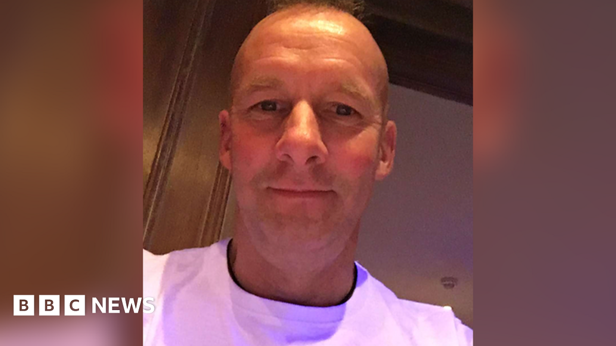 Man admits causing motorcycle crash death in Annan - BBC News