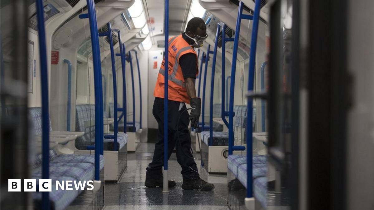 TfL cleaners and security guards to get free transport in London - BBC News