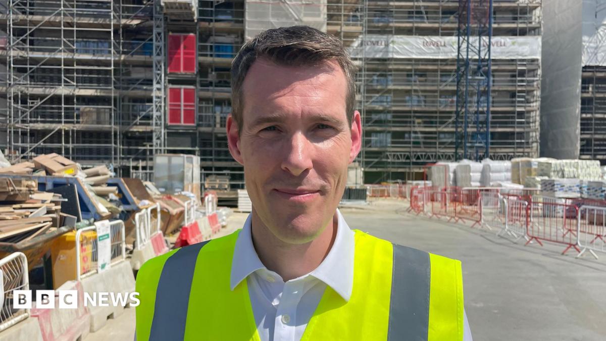 Surrey MP questions government over infrastructure levy update - BBC News