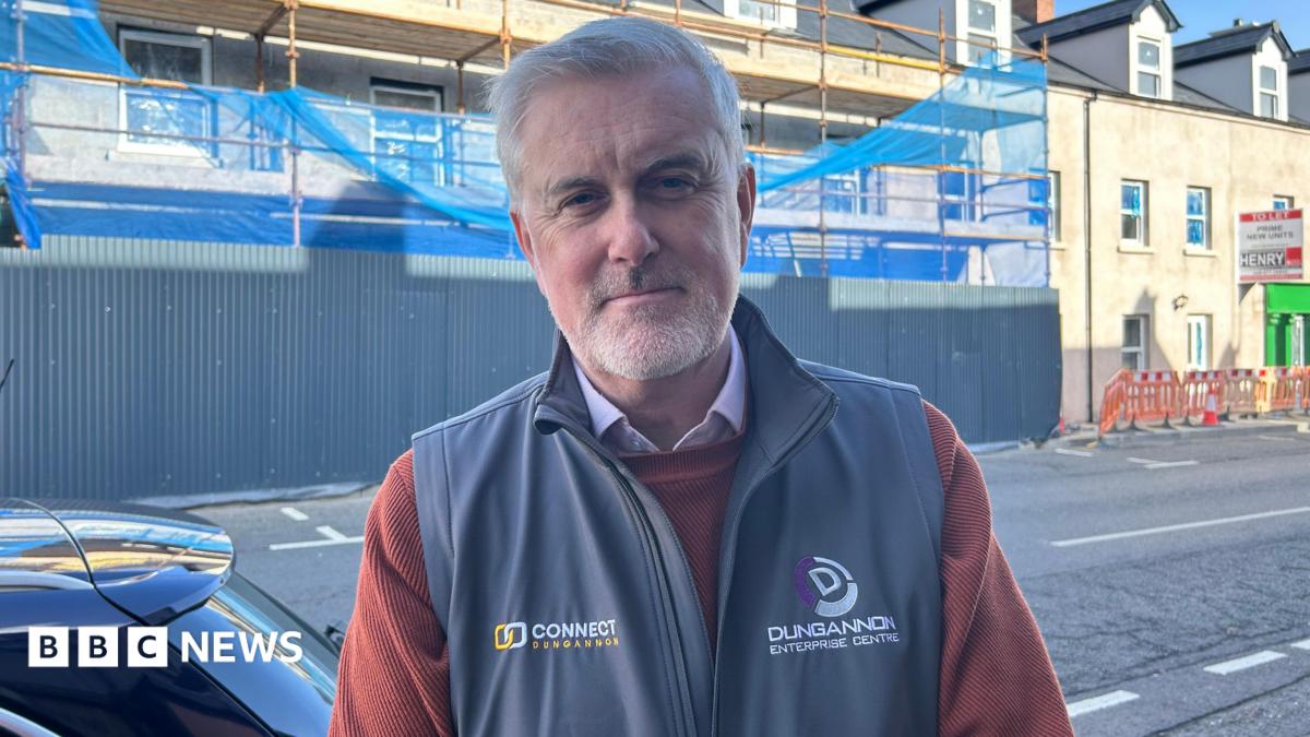 Dungannon: Homes v retail debate over town-centre redevelopment - BBC News