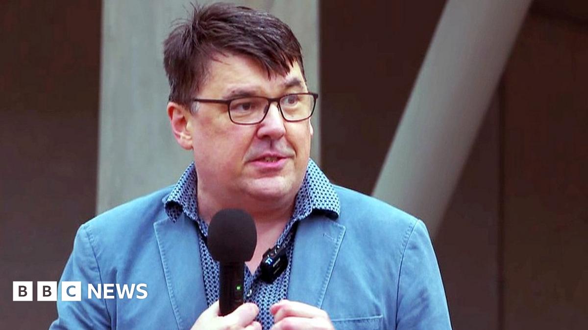 Graham Linehan: Father Ted writer holds gig at Scottish Parliament ...