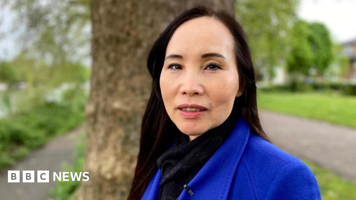 Scammed by the fake Chinese police - BBC News