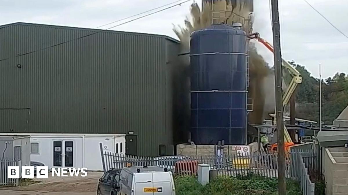 Firm ordered to pay more than £500,000 over explosion that saw worker ...