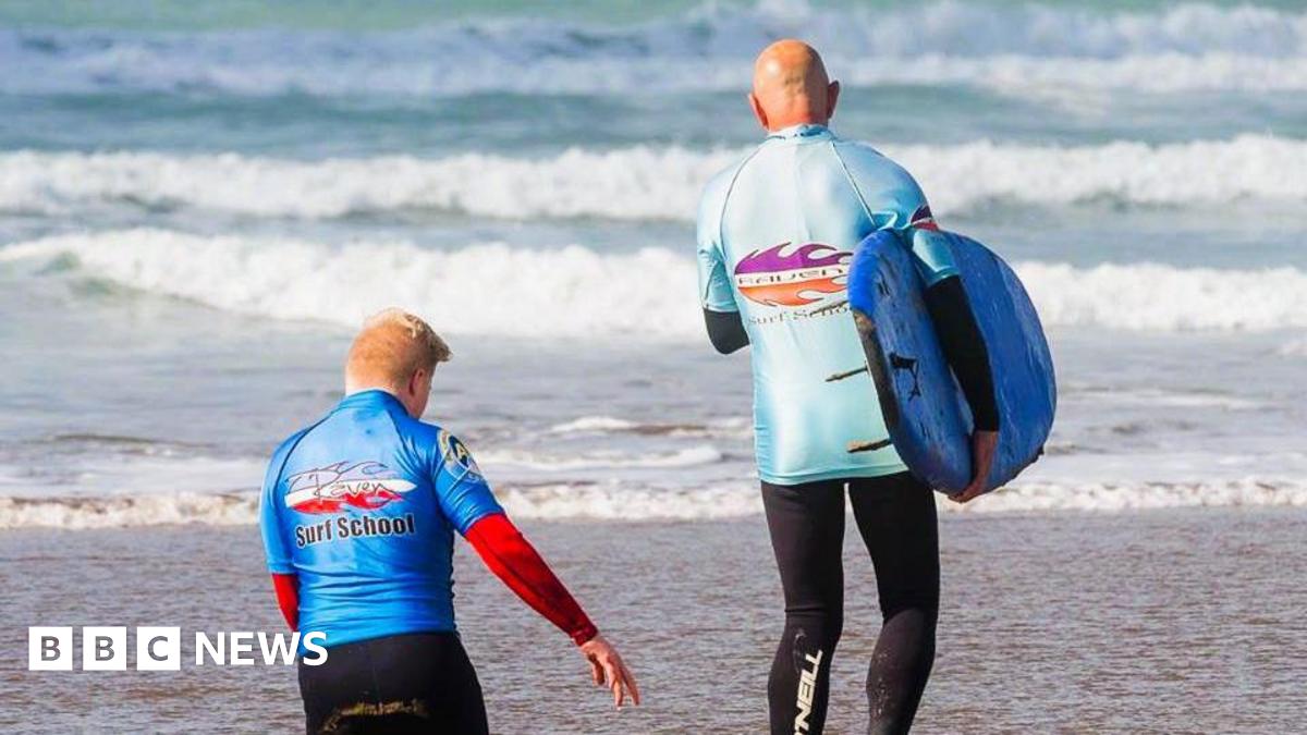 Cornwall charity Active8 wins grant from national funding award - BBC News