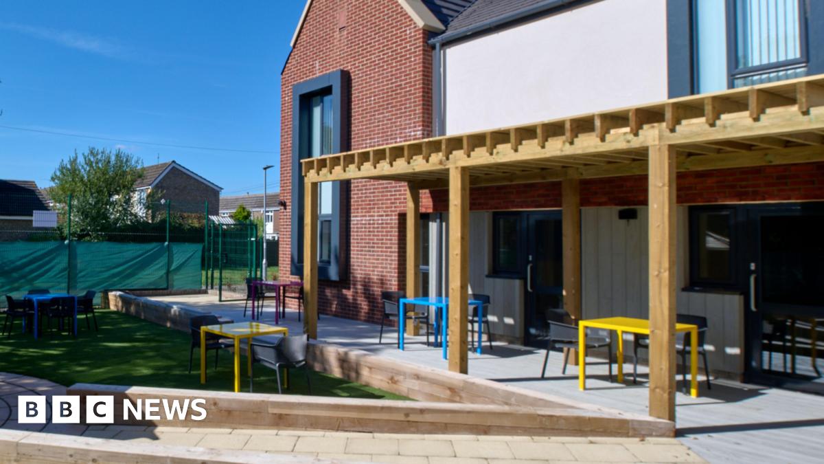 Felix House children's home to open in Bransholme - BBC News