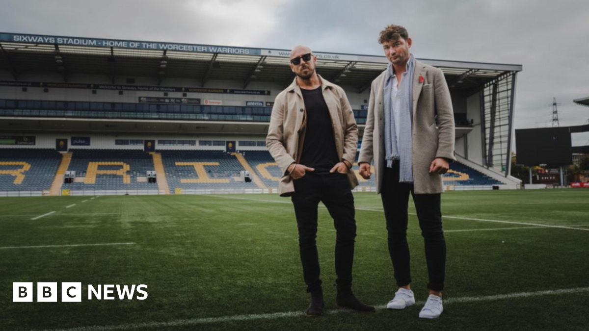 Documentary to feature Worcester Warriors' bid for revival - BBC News