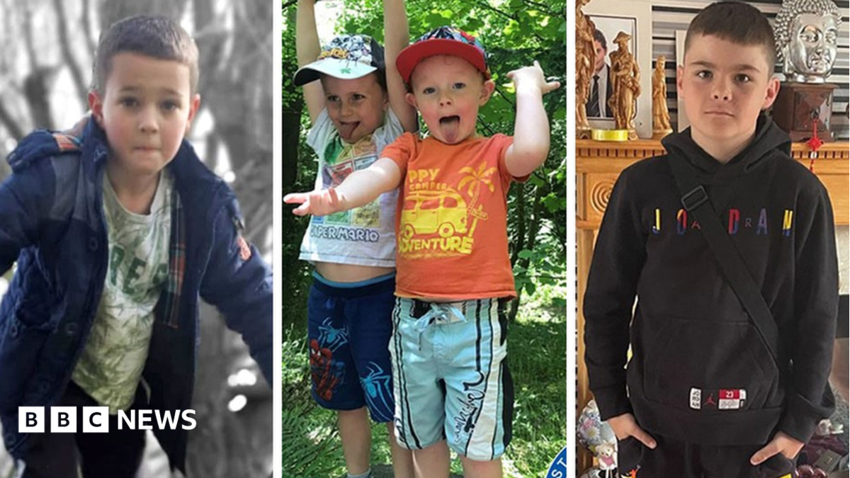 Soldiers complete march for Babbs Mill Lake boys - BBC News