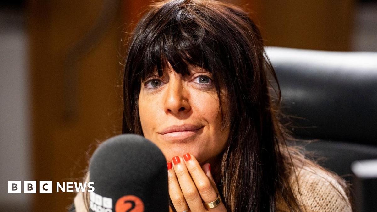 Claudia Winkleman quits BBC Radio 2 show - BBC News