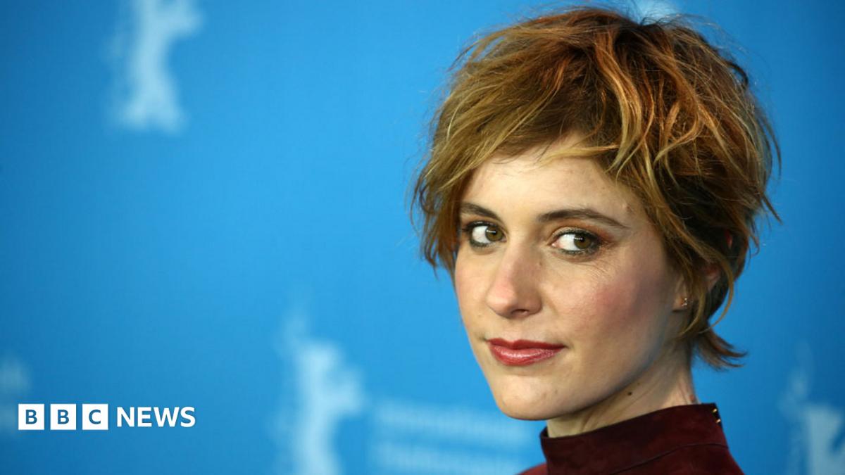 Greta Gerwig on Lady Bird's perfect Rotten Tomatoes score - BBC News