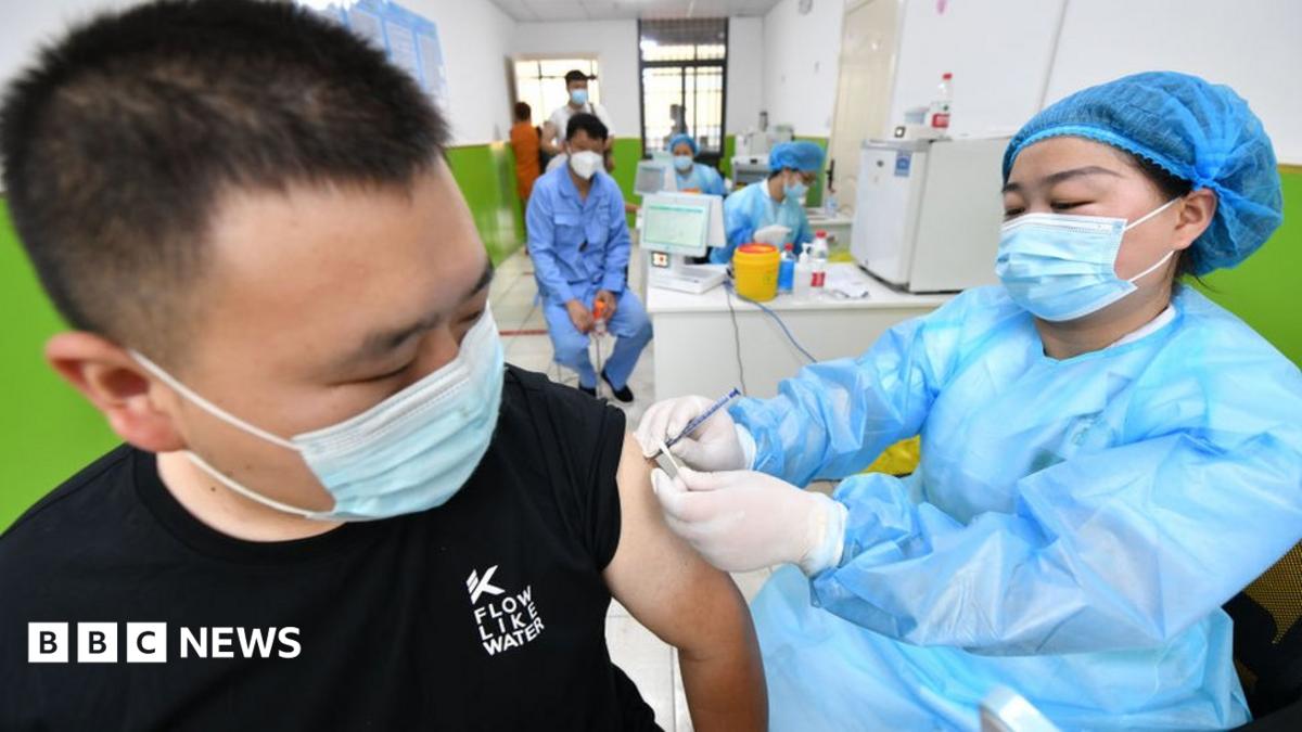 Covid: China administers a billion vaccine doses - BBC News