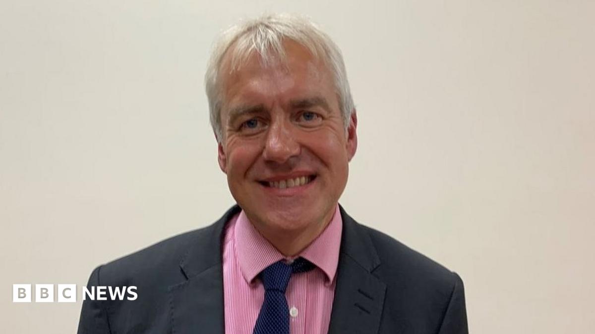 Former minister elected as Peel commissioner - BBC News