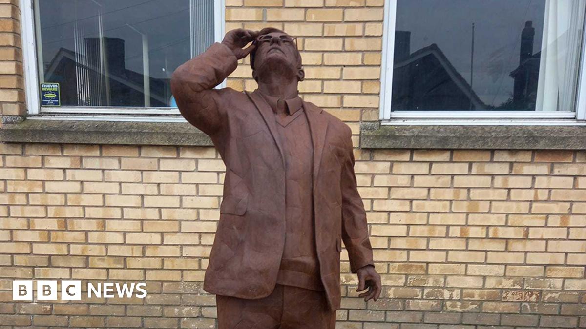 Statue honours space scientist at former North Lincolnshire school ...