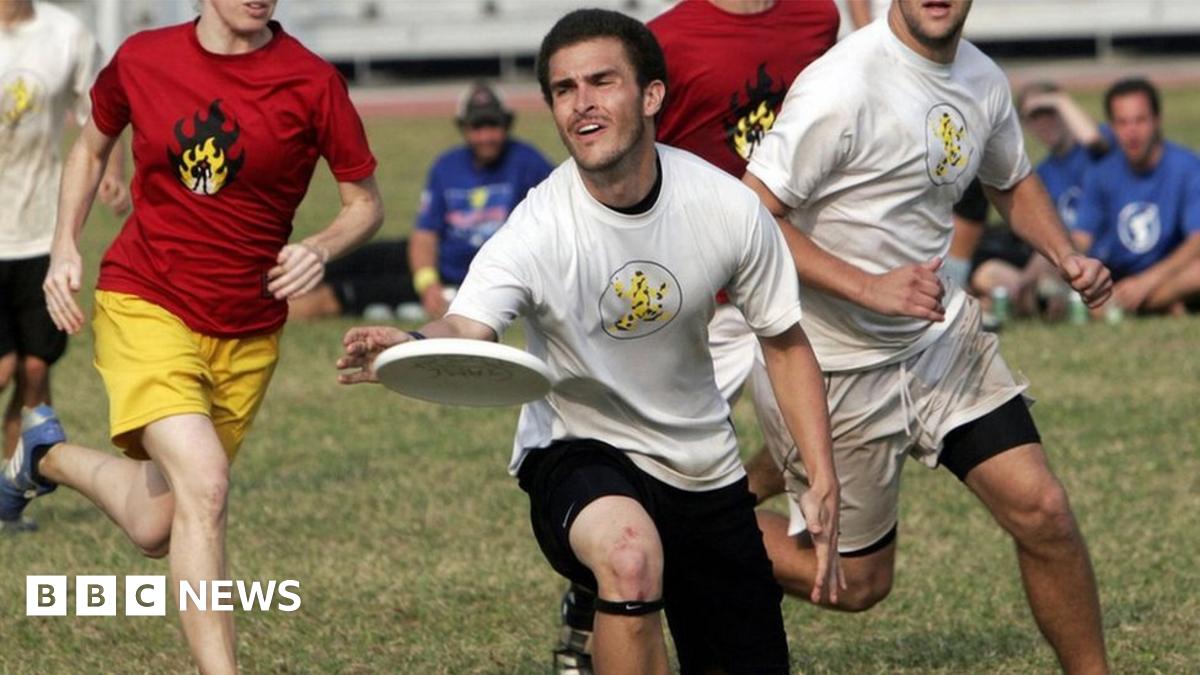 'Ultimate Frisbee' recognised by International Olympic Committee - BBC News