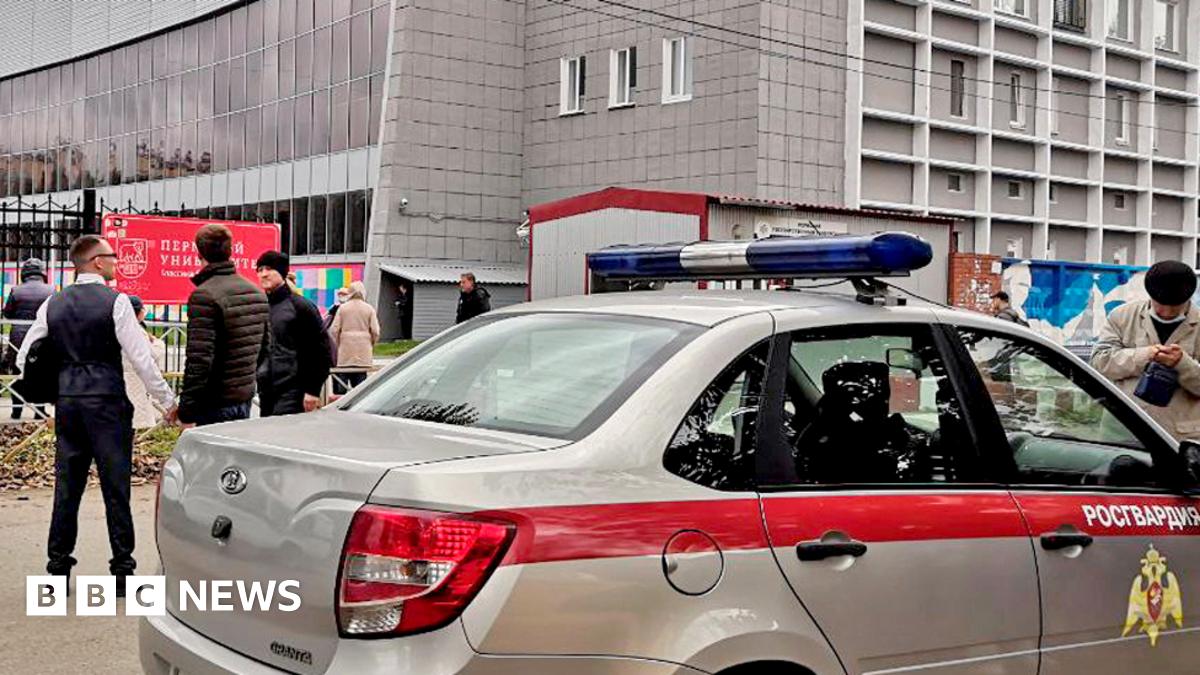 Russia shooting: Gunman kills six at Perm University - BBC News