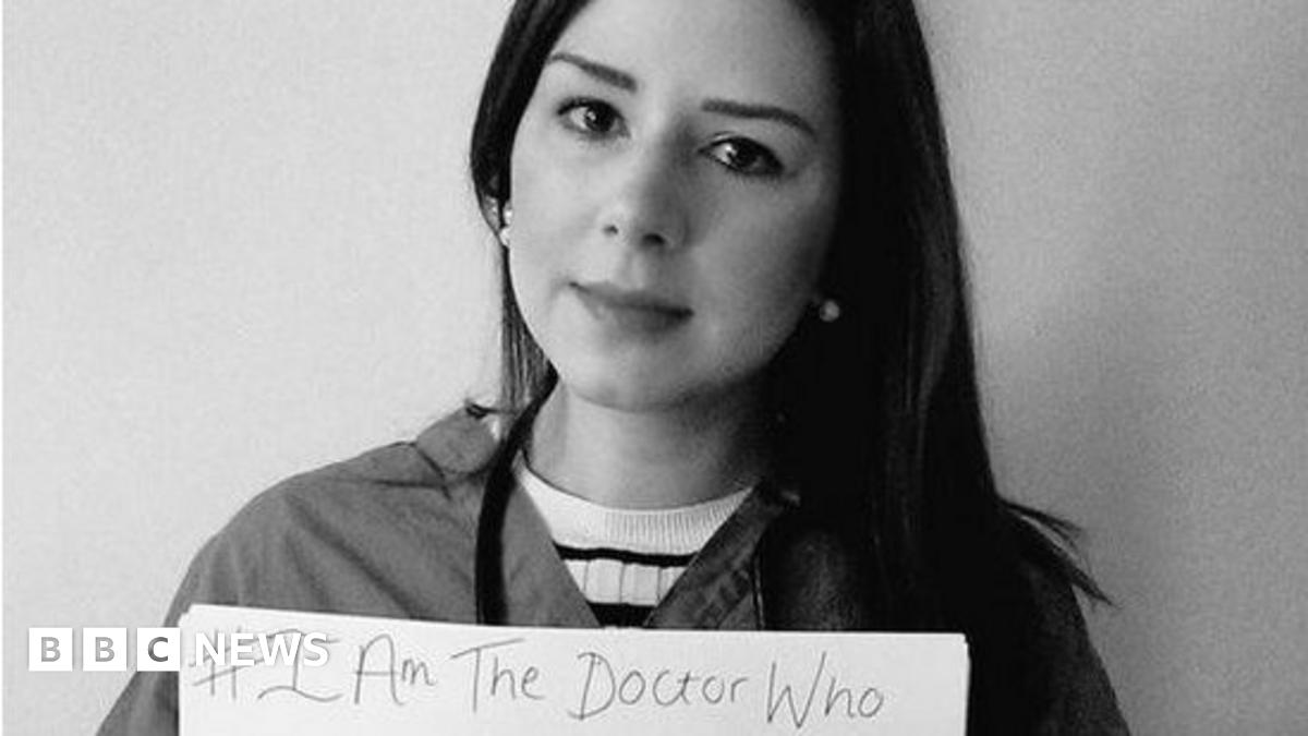 'The Doctor Who' - a slogan to defend a strike - BBC News
