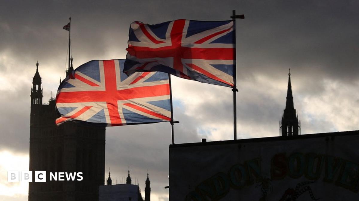 Brexit: EU laws overhaul will boost growth, vows Boris Johnson - BBC News