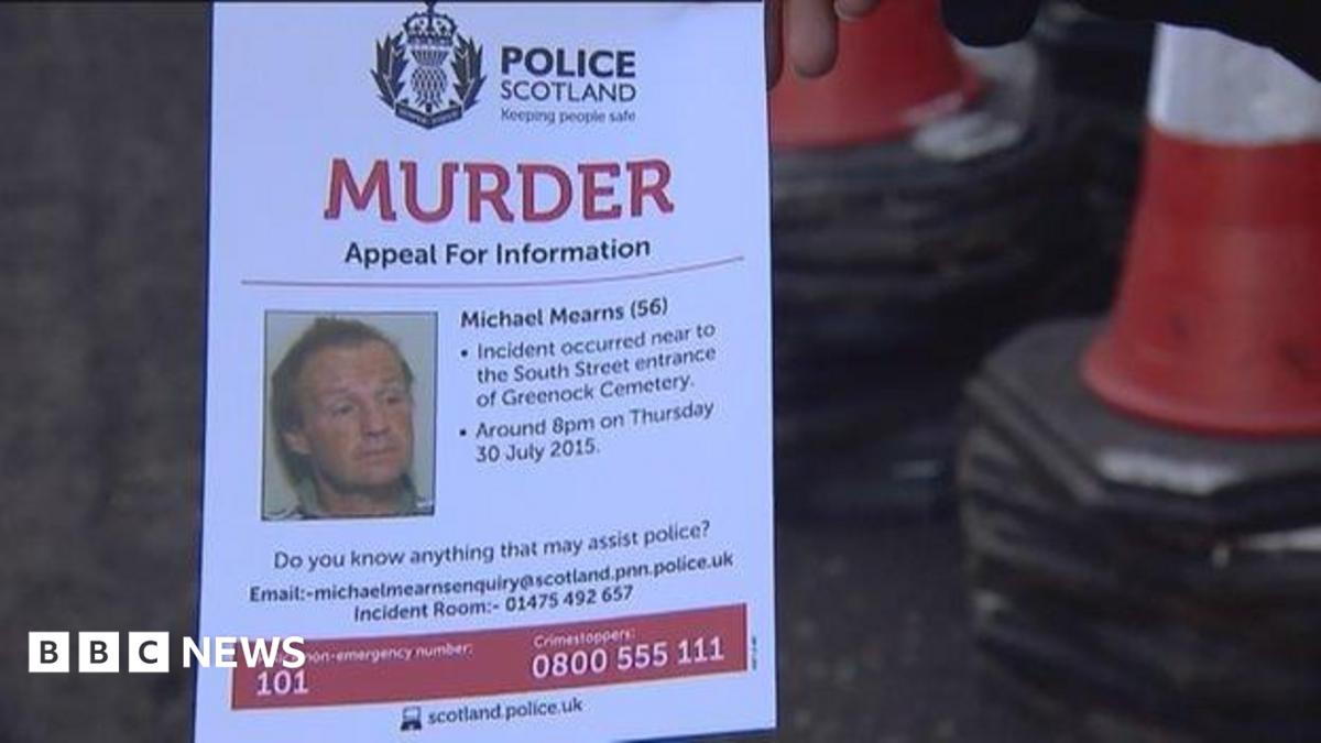 Michael Mearns cemetery murder: Boys sought as witnesses - BBC News