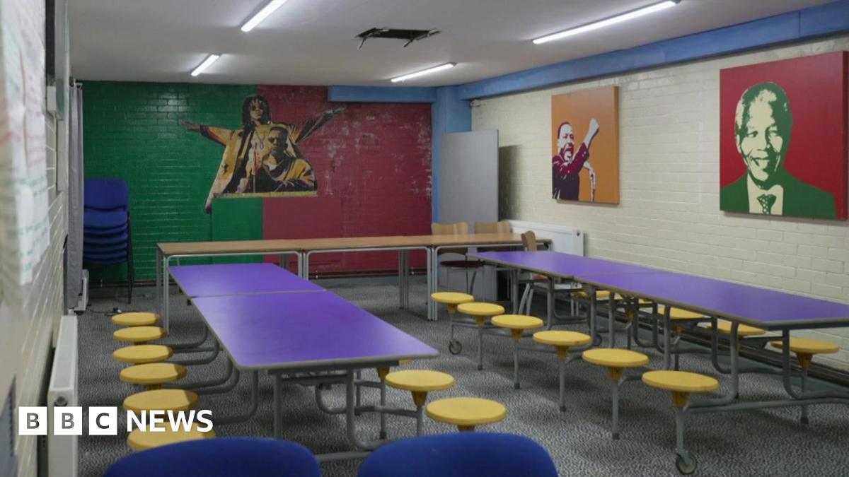 Toxteth: Anger at school plans for African Caribbean centre site - BBC News