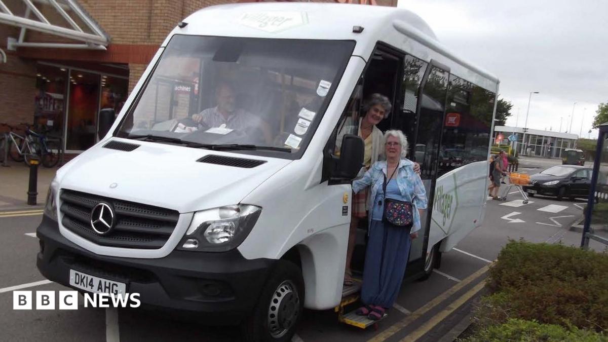 Sharnbrook bus service gets new vehicle as passengers increase - BBC News