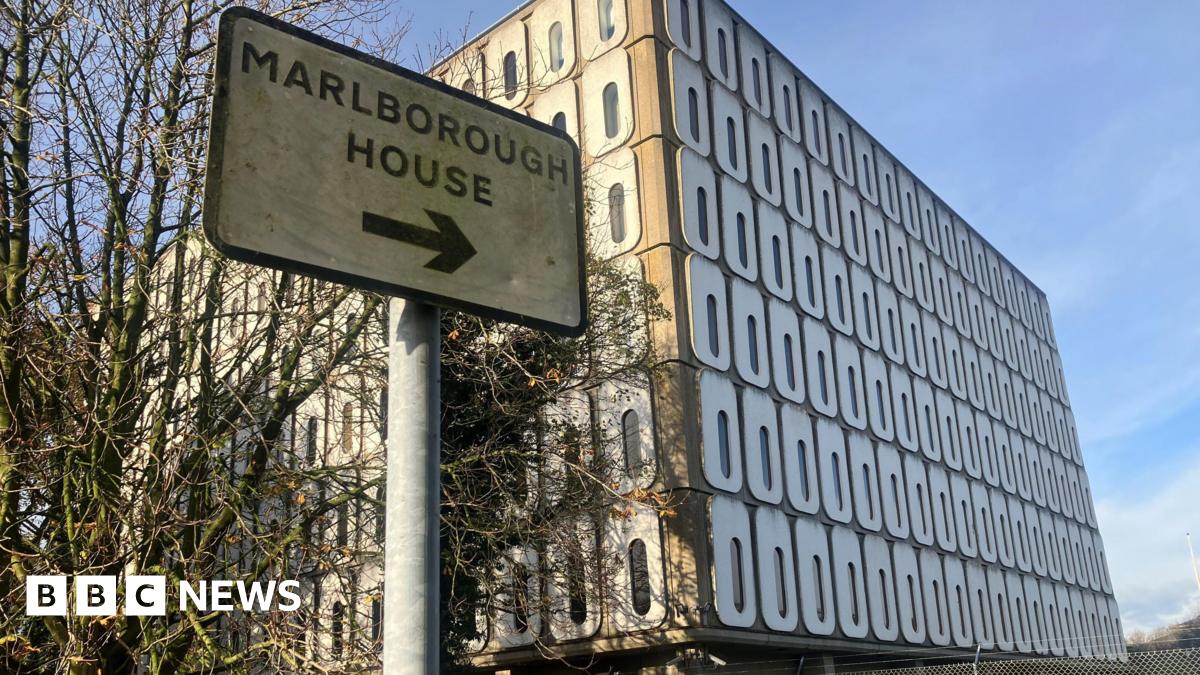 Marlborough House Craigavon: Opinion divided about listing 1970s ...