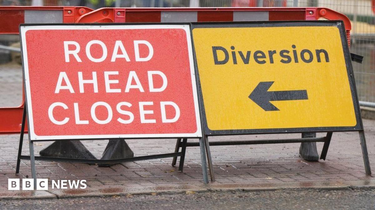 A27 Havant-Emsworth: Weekend closure for bridge repairs - BBC News