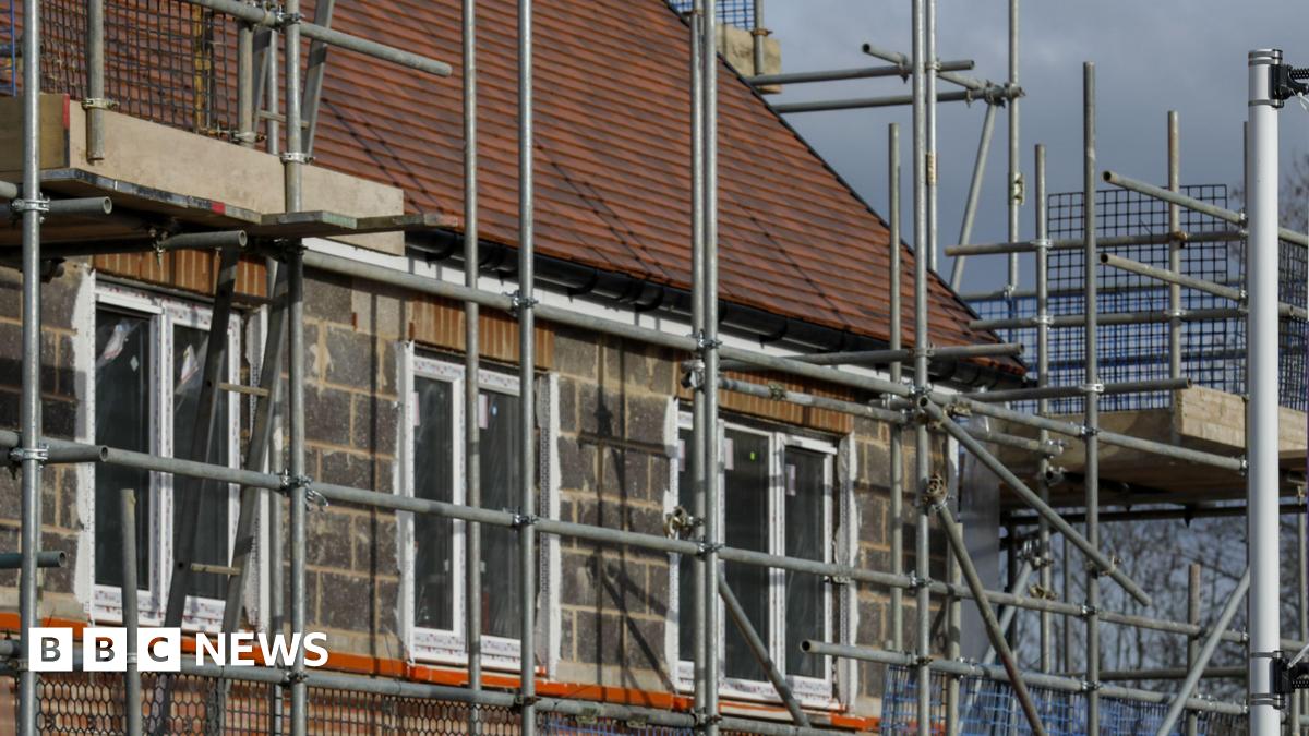 Row over infrastructure pot spending at Waverley Borough Council - BBC News