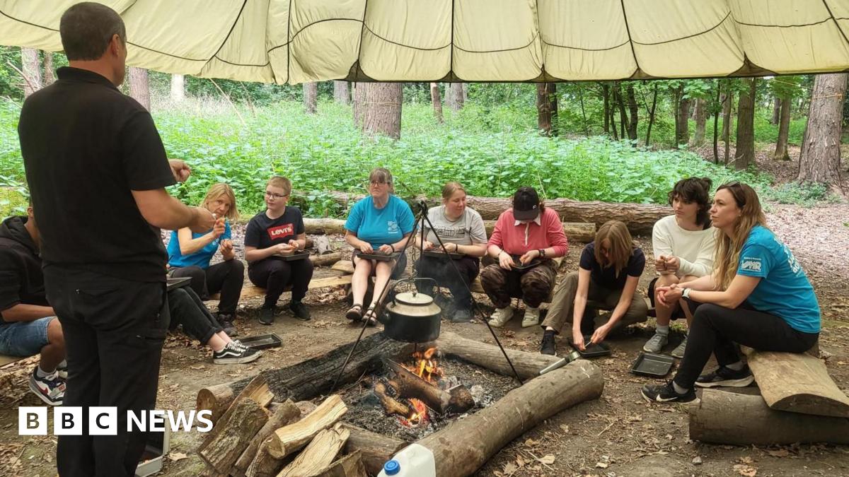 Young people in Wiltshire and Somerset supported in life skills - BBC News