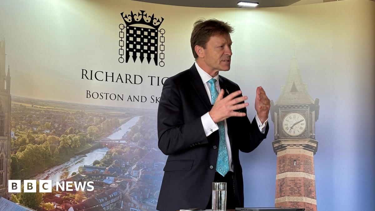 MP Richard Tice outlines plans to revive Boston bypass scheme - BBC News