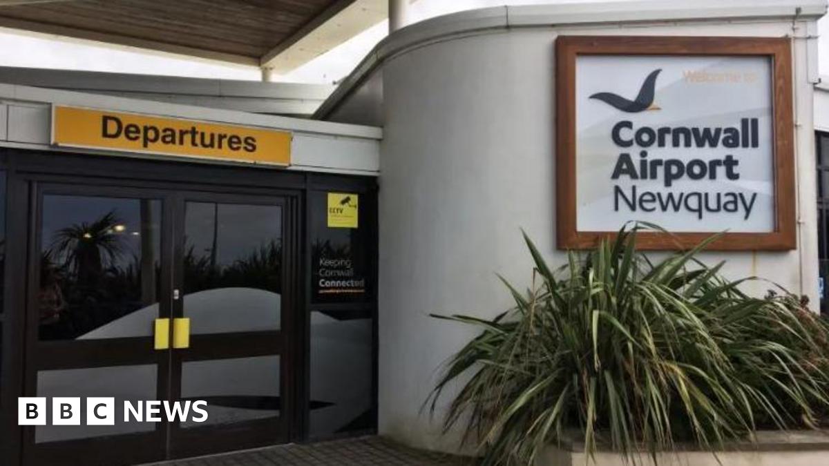 Six Cornish MPs criticise 'rushed' airport partnership plan - BBC News