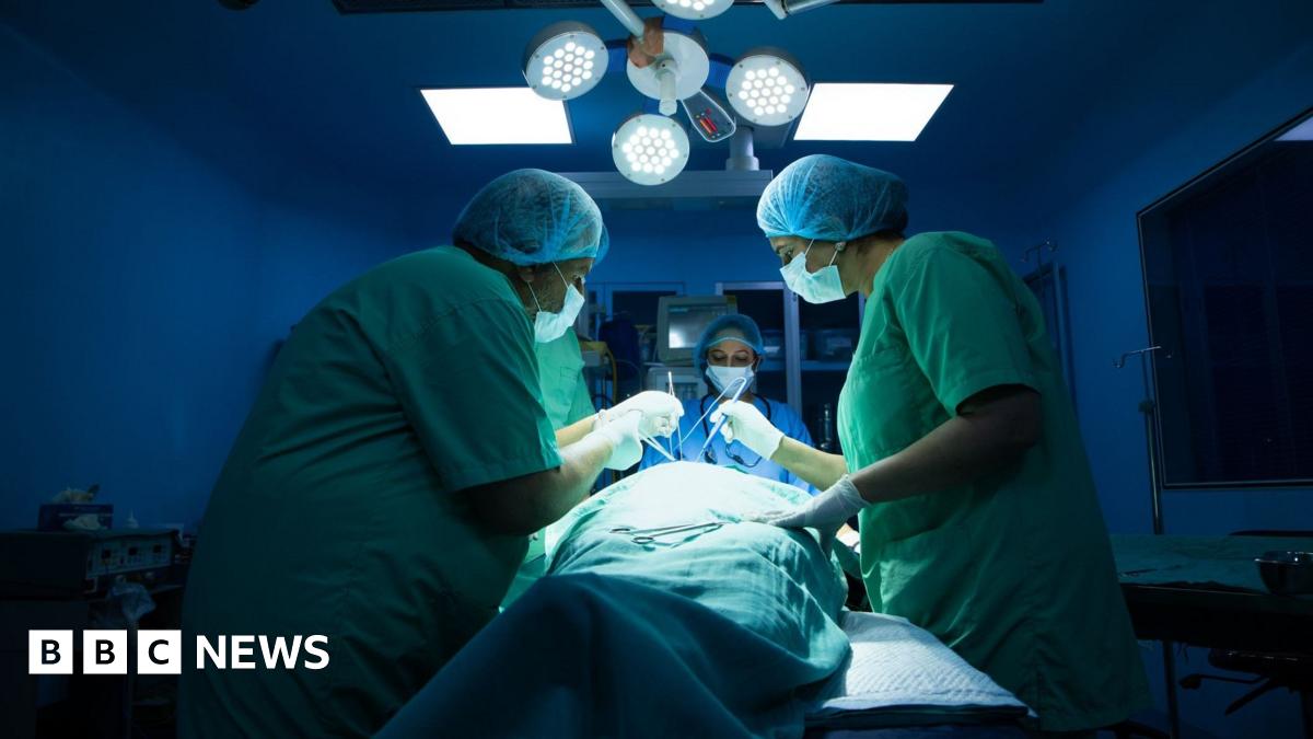 Indian study finds music helps patients heal under anaesthesia - BBC News