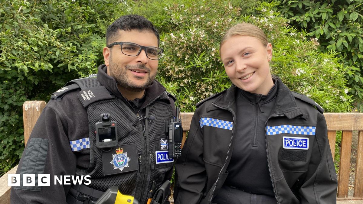 Leicester police officer opens up on fears after knife attack - BBC News