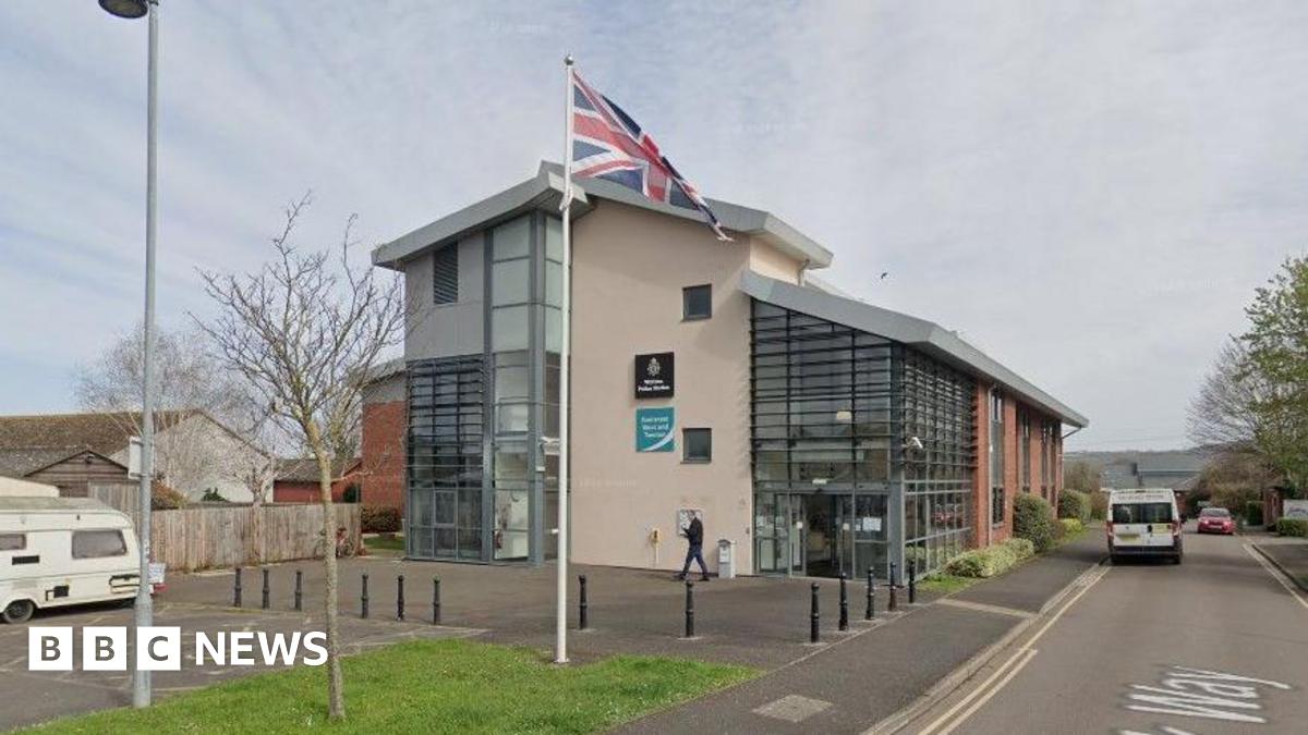 Somerset Council services move to Williton Library during upgrade - BBC ...