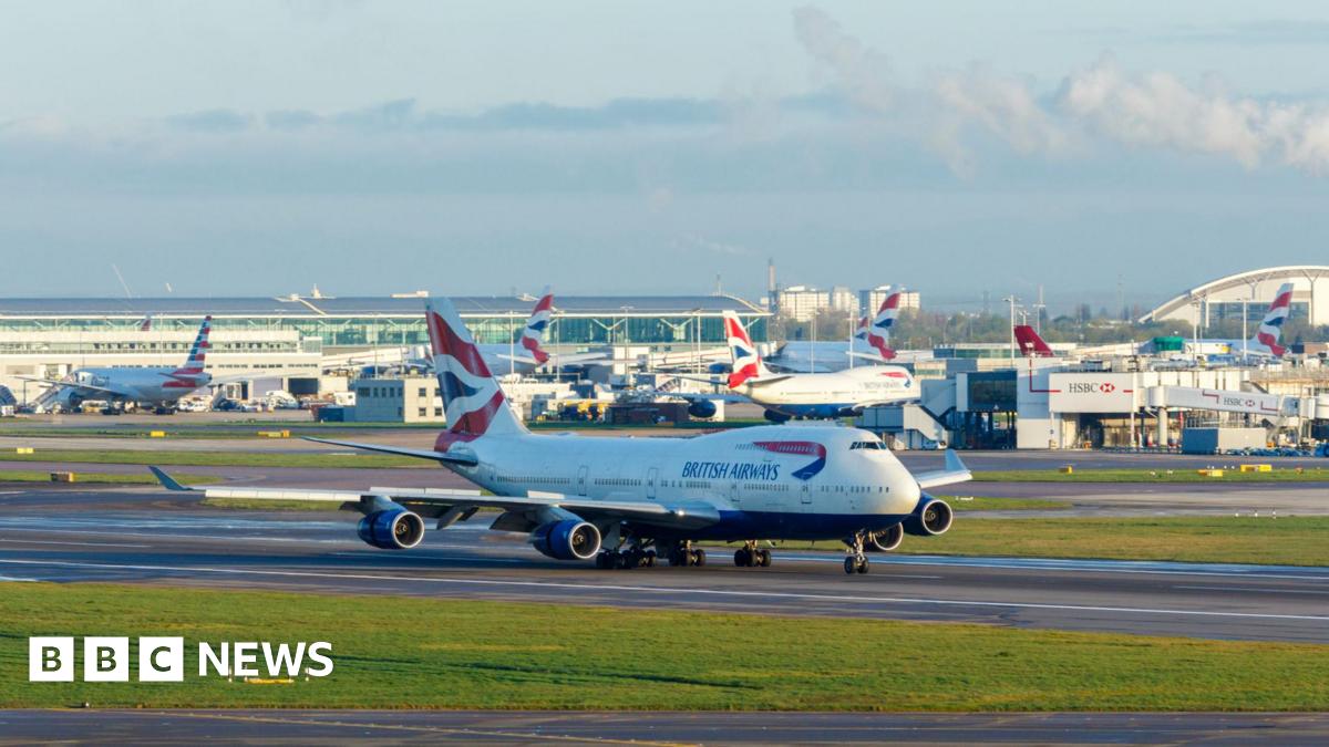 Heathrow third runway plans 'catastrophic' - BBC News