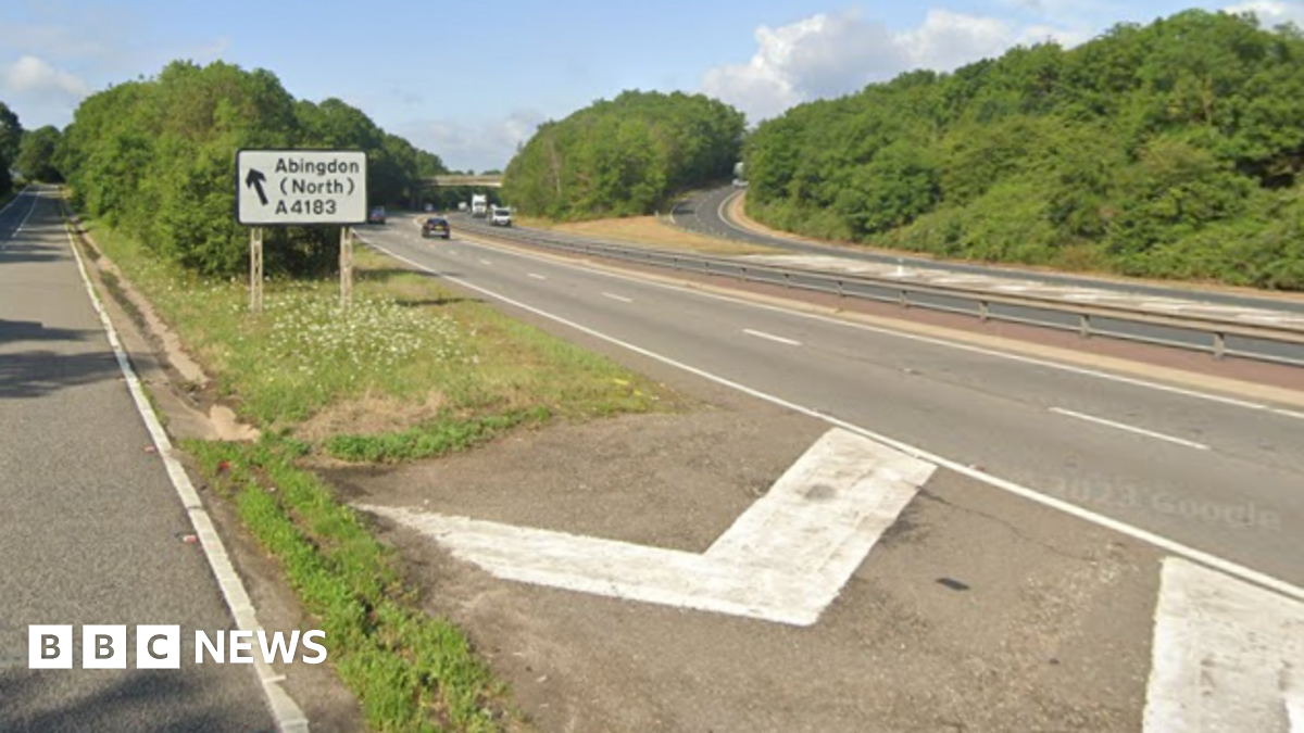 A34 near Abingdon reopens after person's 'sudden death' - BBC News