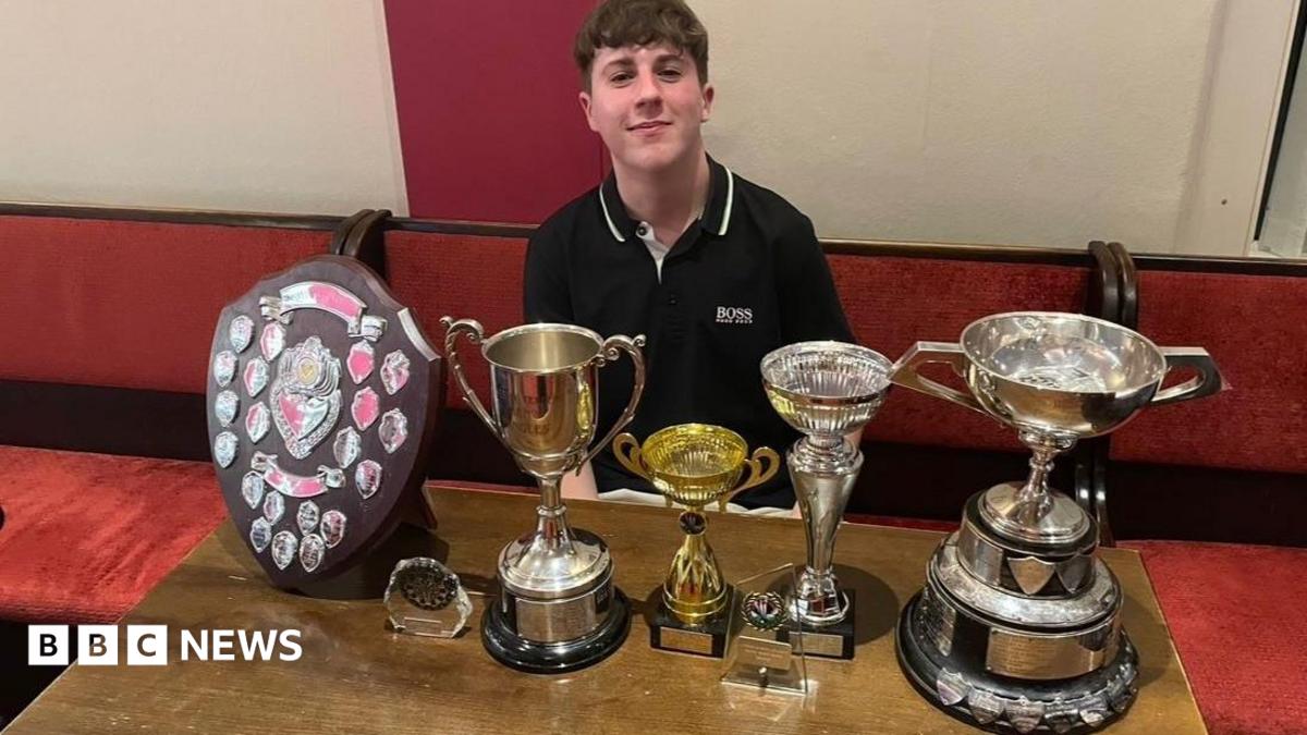 East Sussex teenager's dream to become the next Luke Littler - BBC News