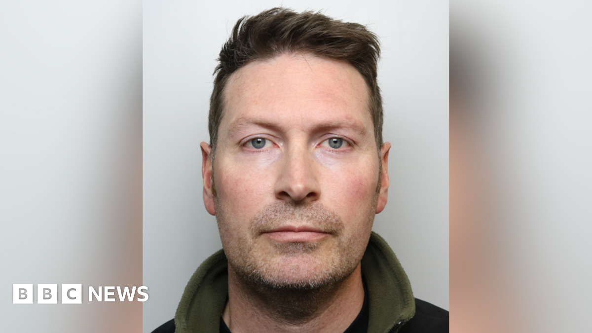 Jailed Thames Valley Police officer committed gross misconduct - BBC News