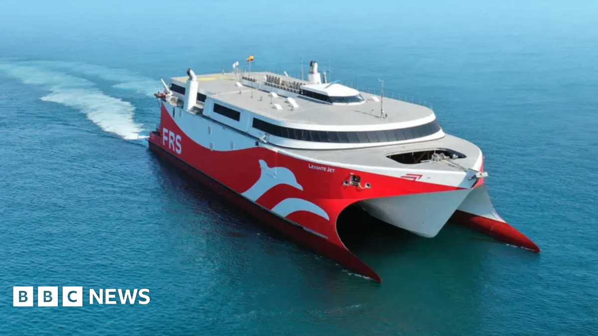 Jersey ferry schedule still being finalised - DFDS - BBC News