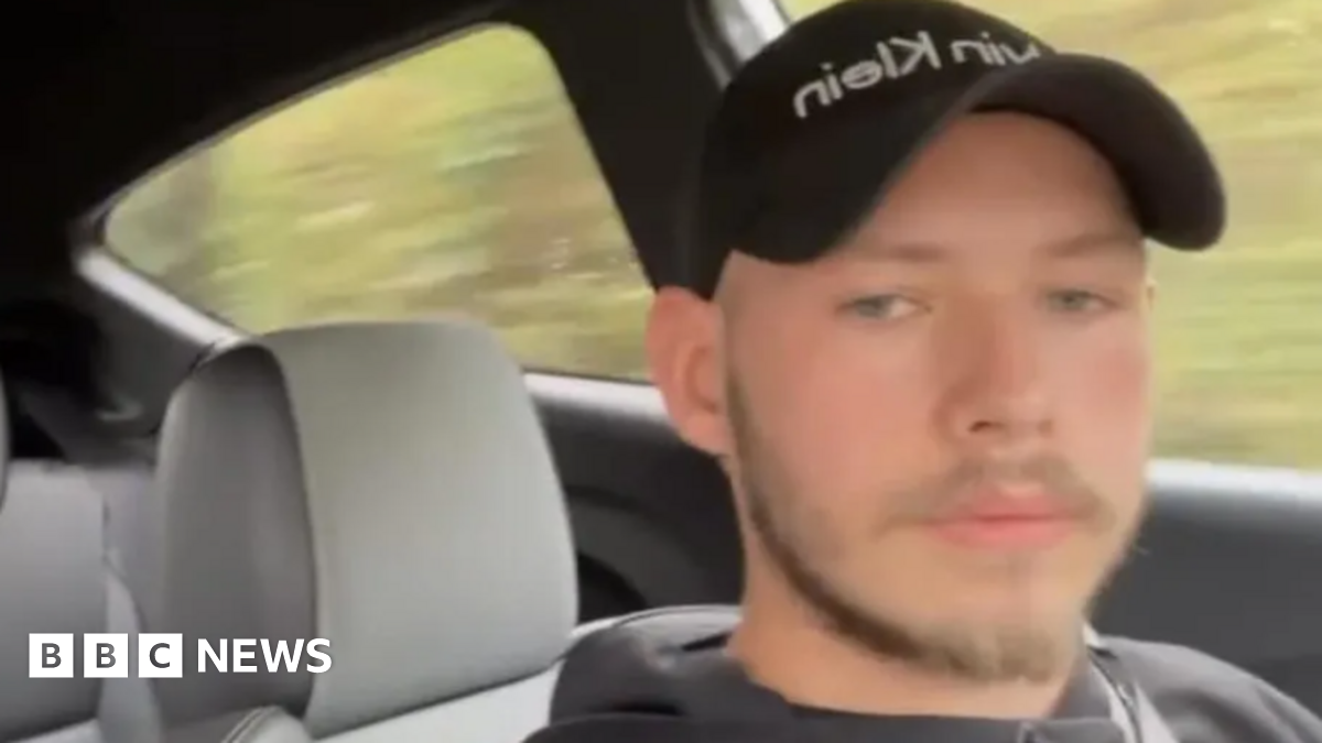 Liam Graham: Open verdict into man found dead in sea after crash - BBC News