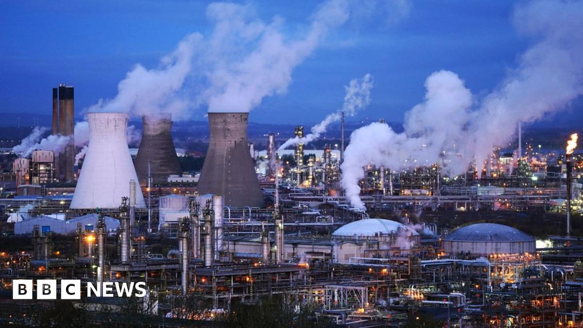 Versalis plastics plant closure threatens more than 100 Grangemouth ...