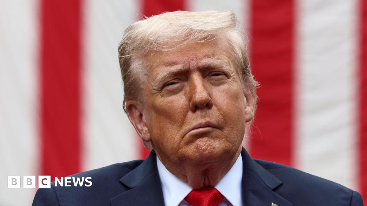 Trump 'ready' to sanction Russia if Nato nations stop buying its oil ...