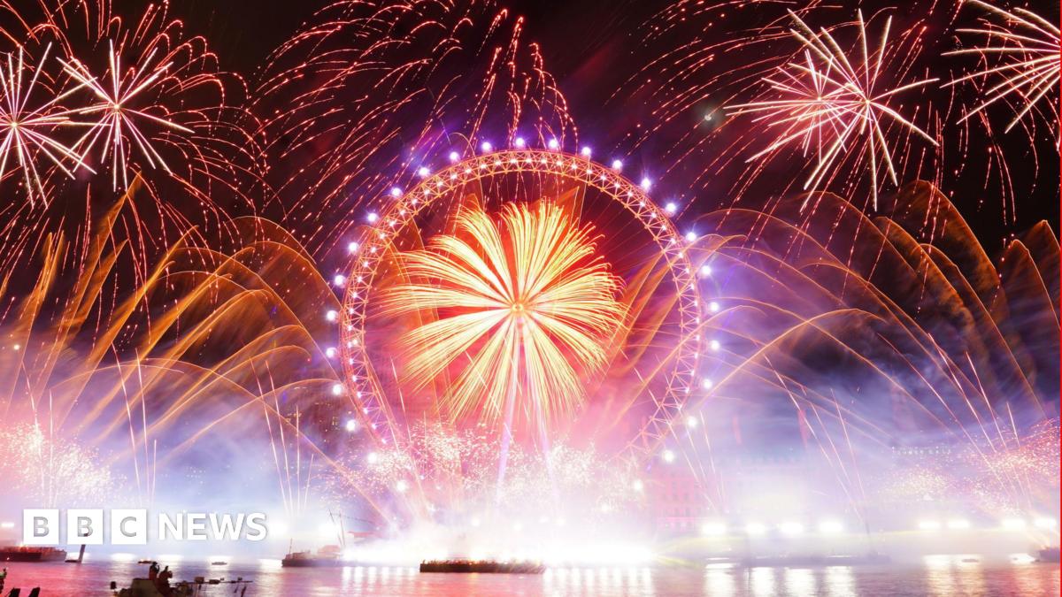 London New Year's Eve firework display tickets go on sale - BBC News