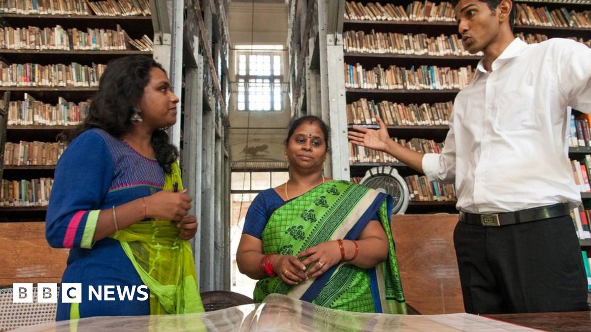 A new lease of life for a 200-year-old Indian library - BBC News