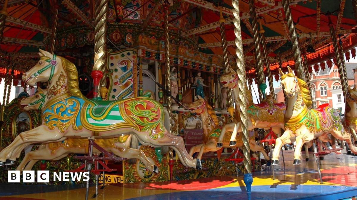 Boston May Fair exhibition to celebrate 900th anniversary - BBC News