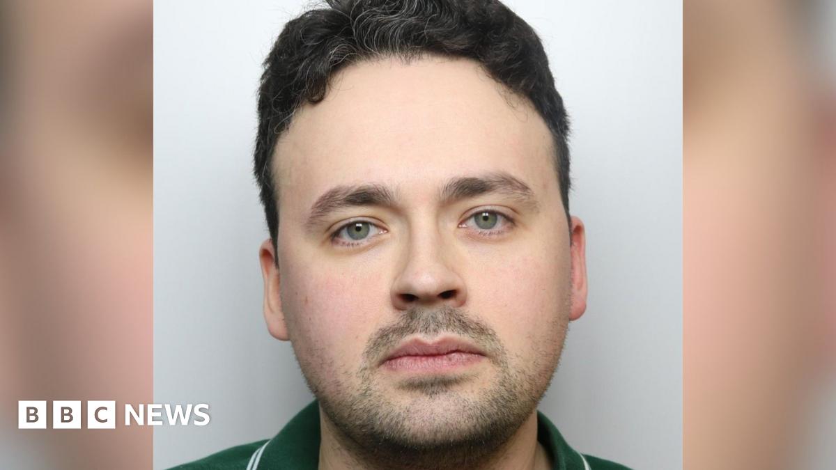 Keighley former PC Declan Middleton jailed for sex with victim - BBC News