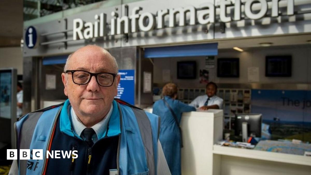 The man who has worked at Waterloo for 58 years - and counting - BBC News