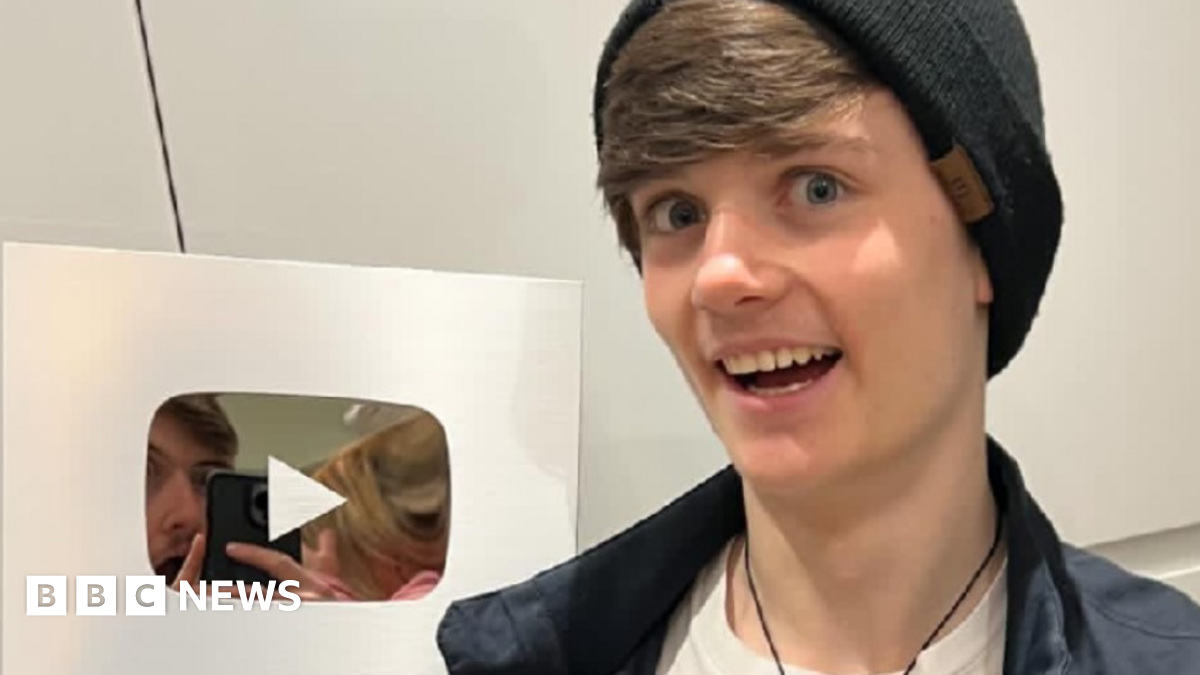 YouTube gamer ReniDrag says £10k from MrBeast boosted career - BBC News