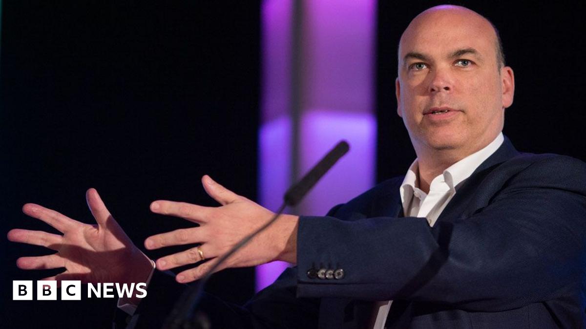 Mike Lynch: Tributes paid to 'UK's greatest tech entrepreneur' - BBC News